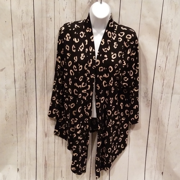 torrid | Sweaters | Nwot Never Worn Torrid Black Leopard Cardigan ...